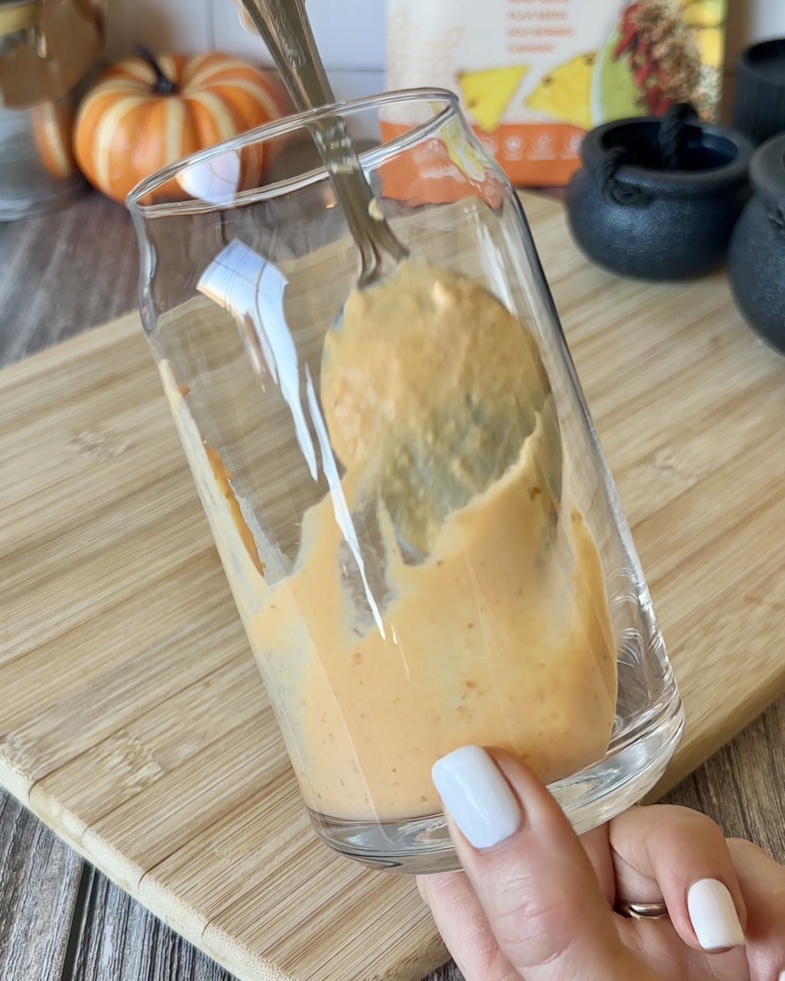 Spooky Halloween Smoothie - Claire Bear Bites