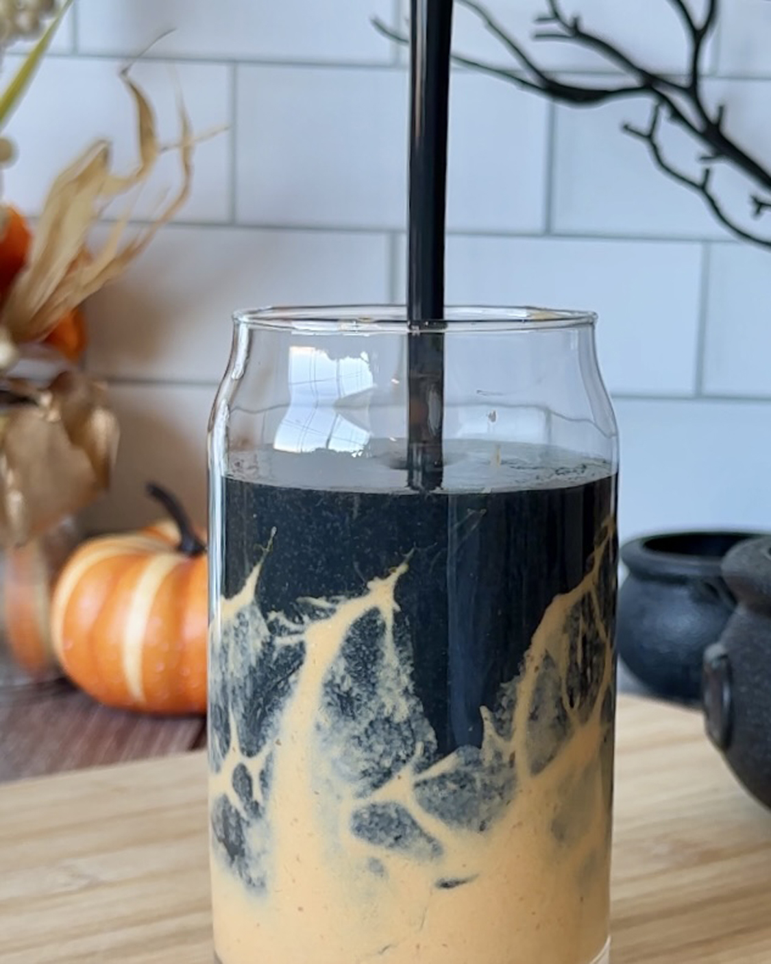 Spooky Halloween Smoothie - Claire Bear Bites